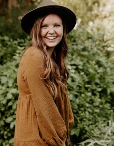 The 10 Best Engagement Session Locations in Bend, Oregon